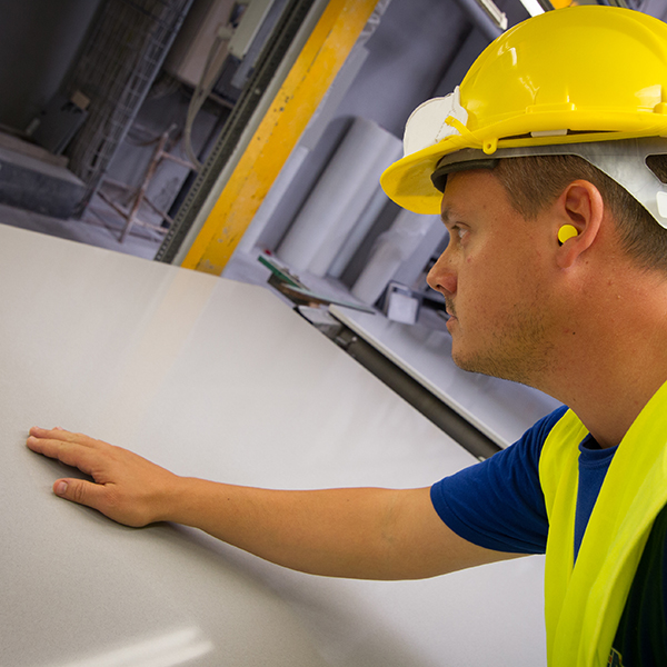 Stone floor and wall tiles: our company | Quarella